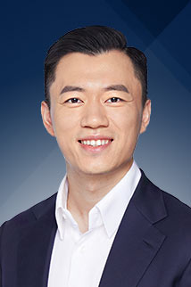 People | L Catterton