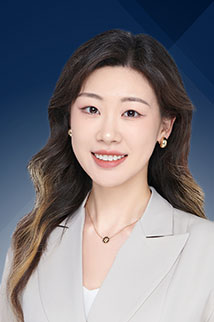 People | L Catterton